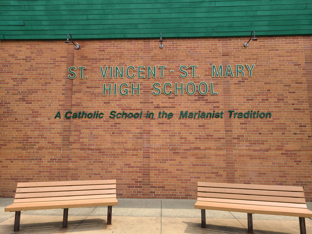 St. Vincent-St. Mary honors Dru Joyce, the basketball coach and the man ...